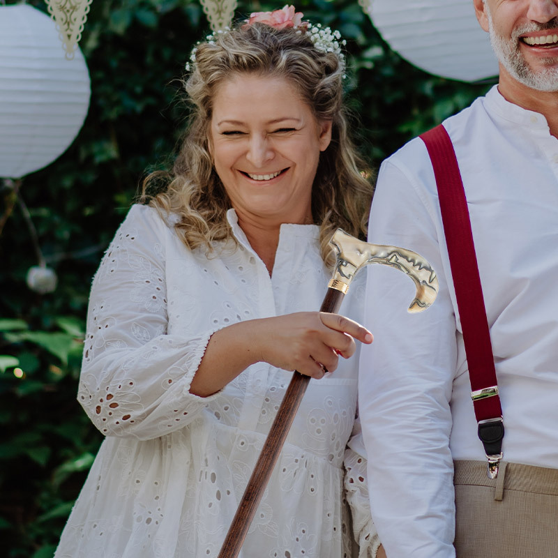 Best Garden Party Walking Sticks 2025 - WalkingSticks.co.uk