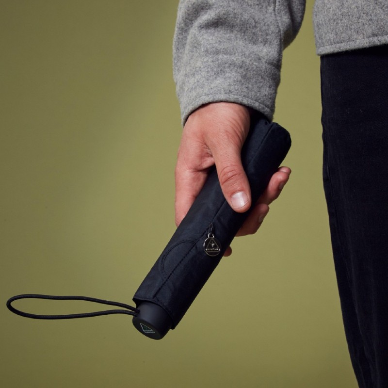 Fulton Ultra-Compact Light Umbrella - WalkingSticks.co.uk